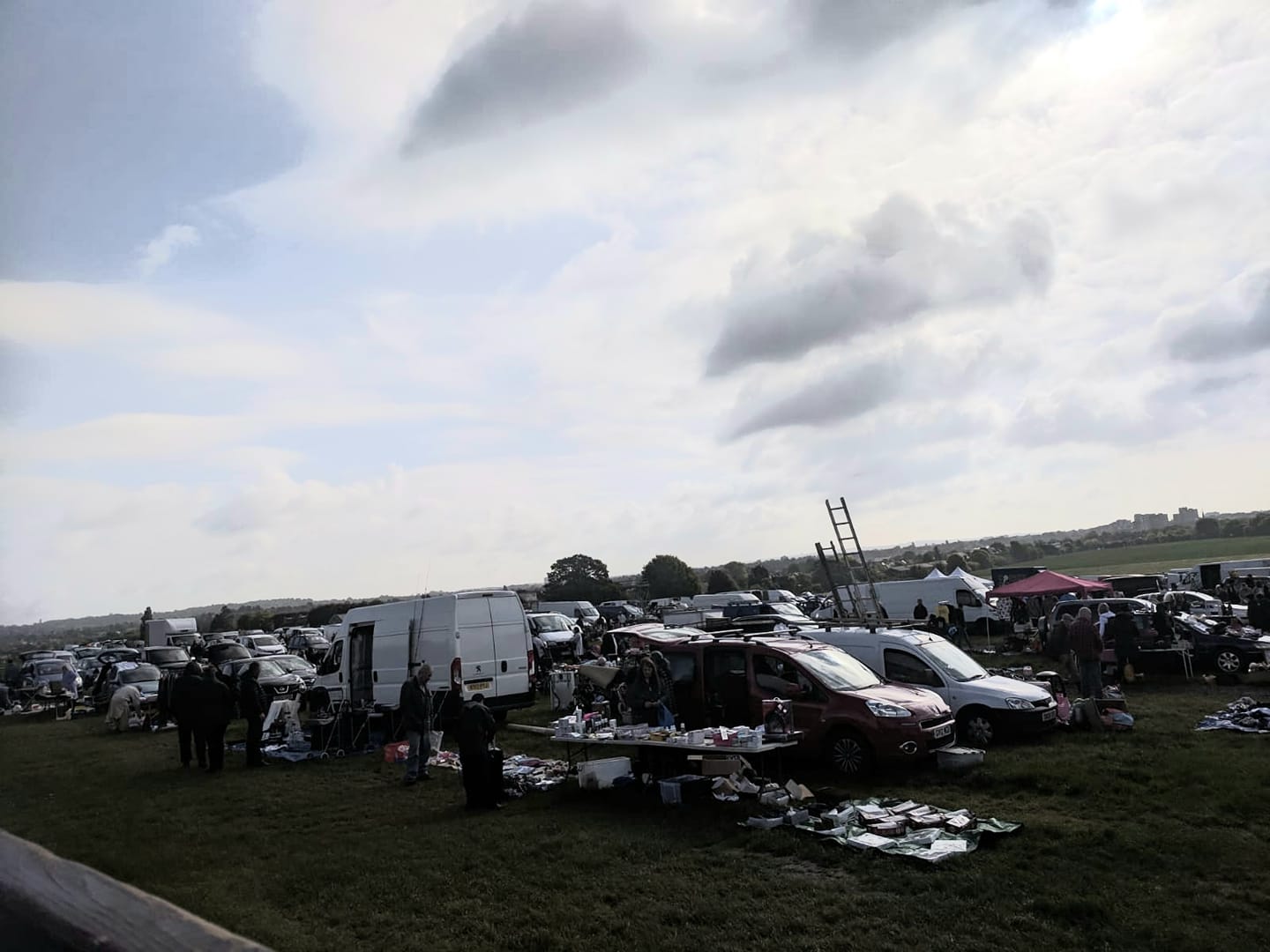 Bonzer Car Boot Sale: The Ultimate Thrift Shopping Experience